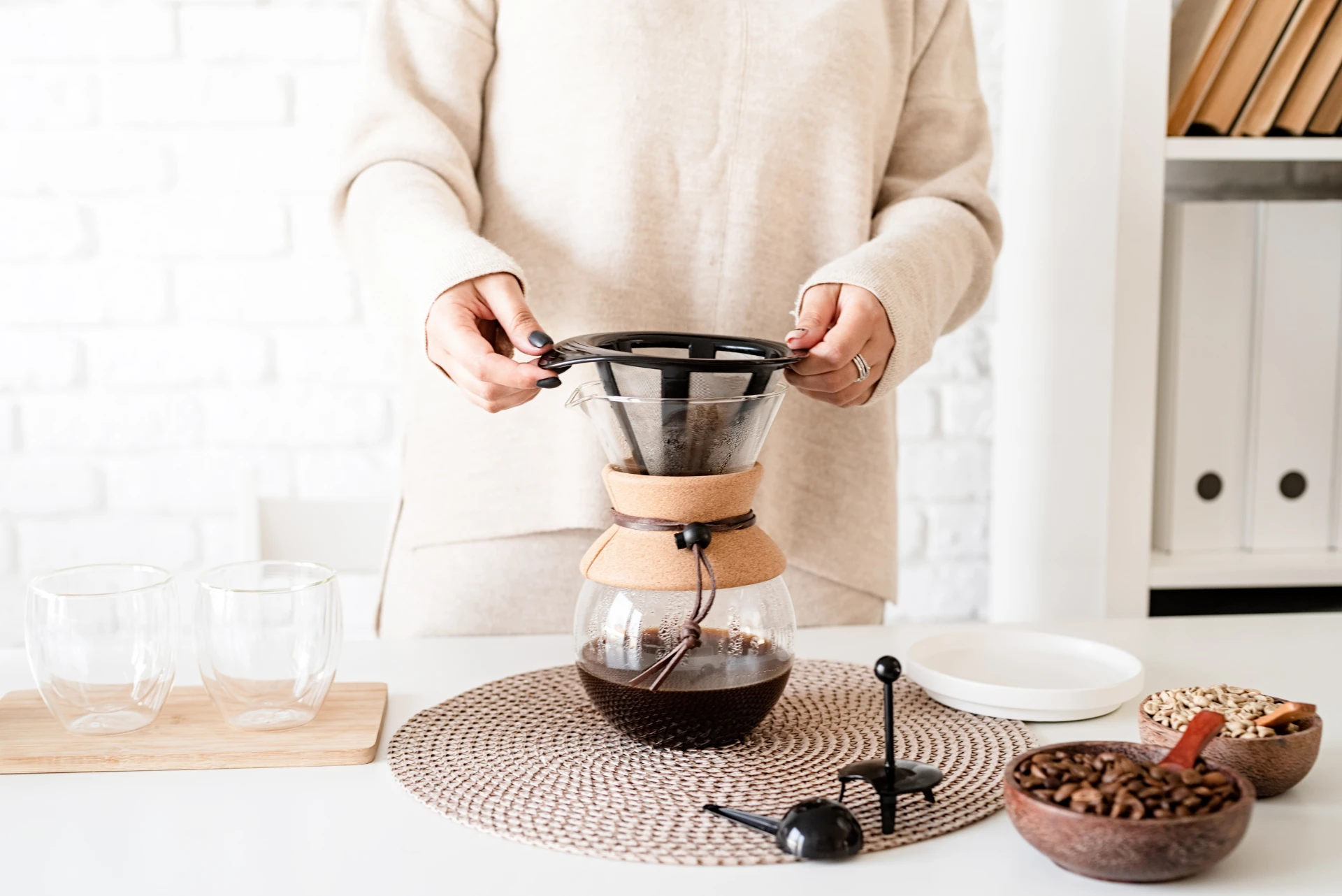 Chemex Coffee: A Guide to the Perfect Cup - Paloma Rivera Coffee